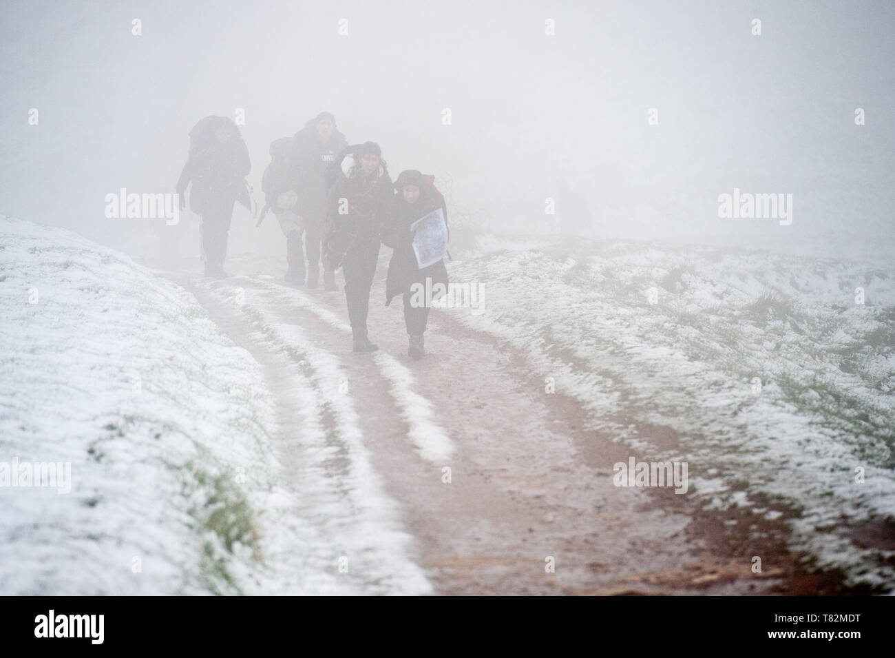 Malvern, Worcestershire, UK. Snow and freezing mist covers the Malvern ...