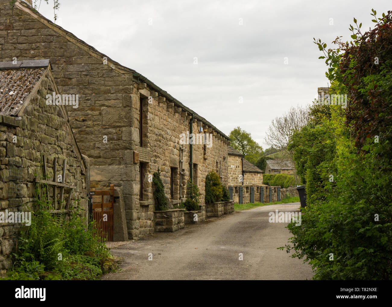 Cottages in Beeley Village Derbyshire, Peak District UK Stock Photo - Alamy