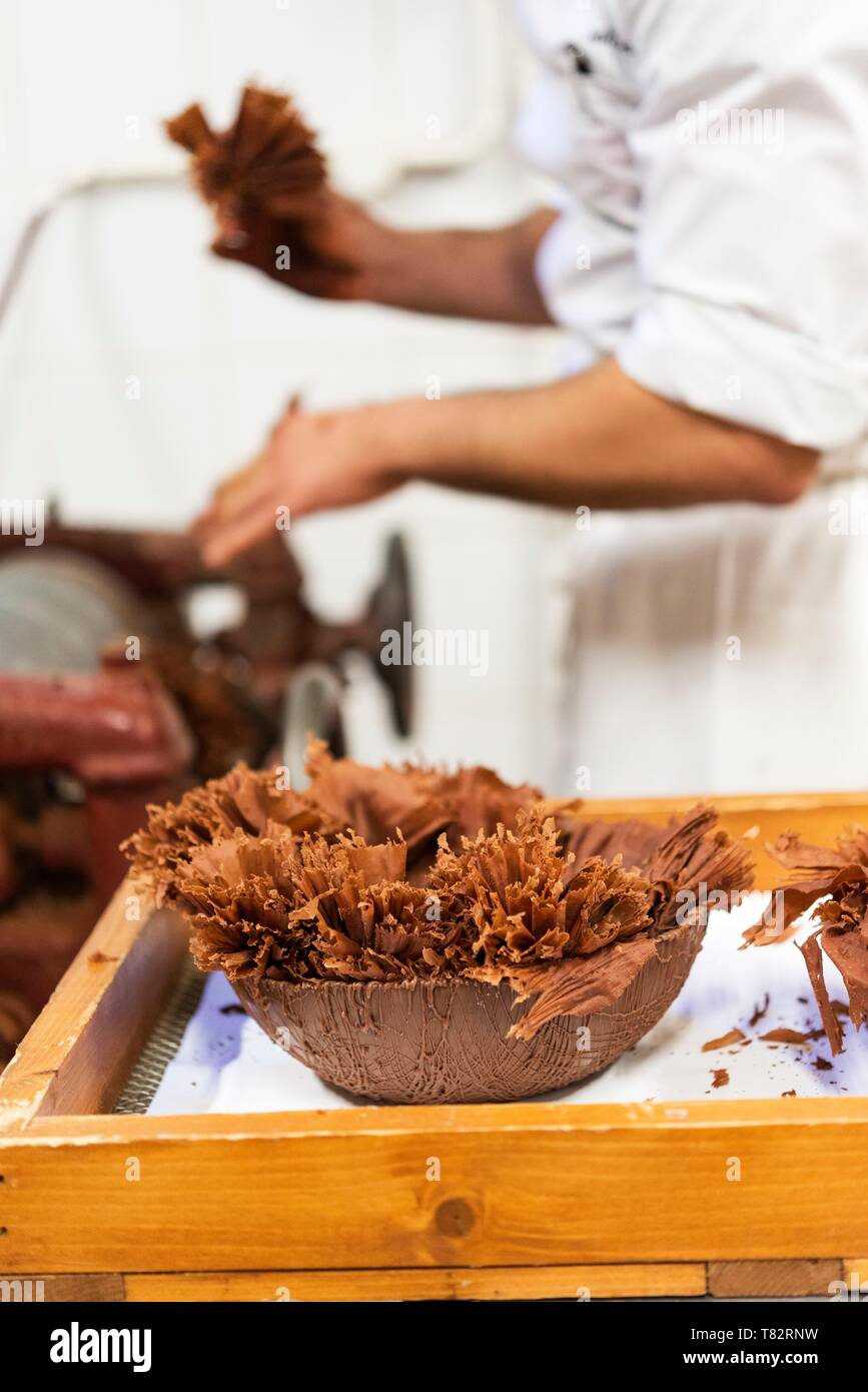 France, Rhone, Lyon, chocolaterie Bernachon, preparation of the ...