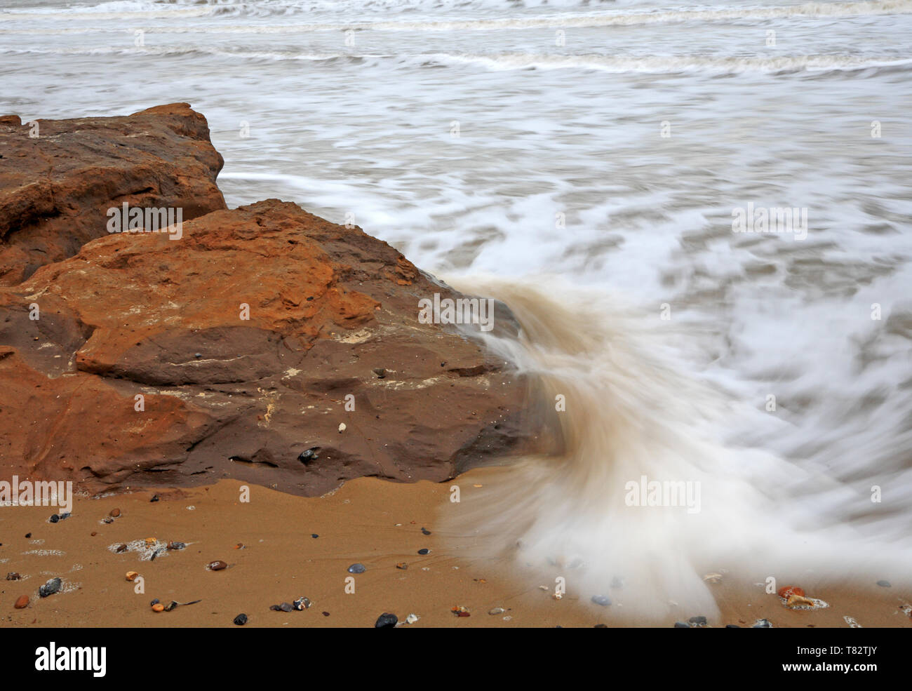 Cliff base hi-res stock photography and images - Alamy