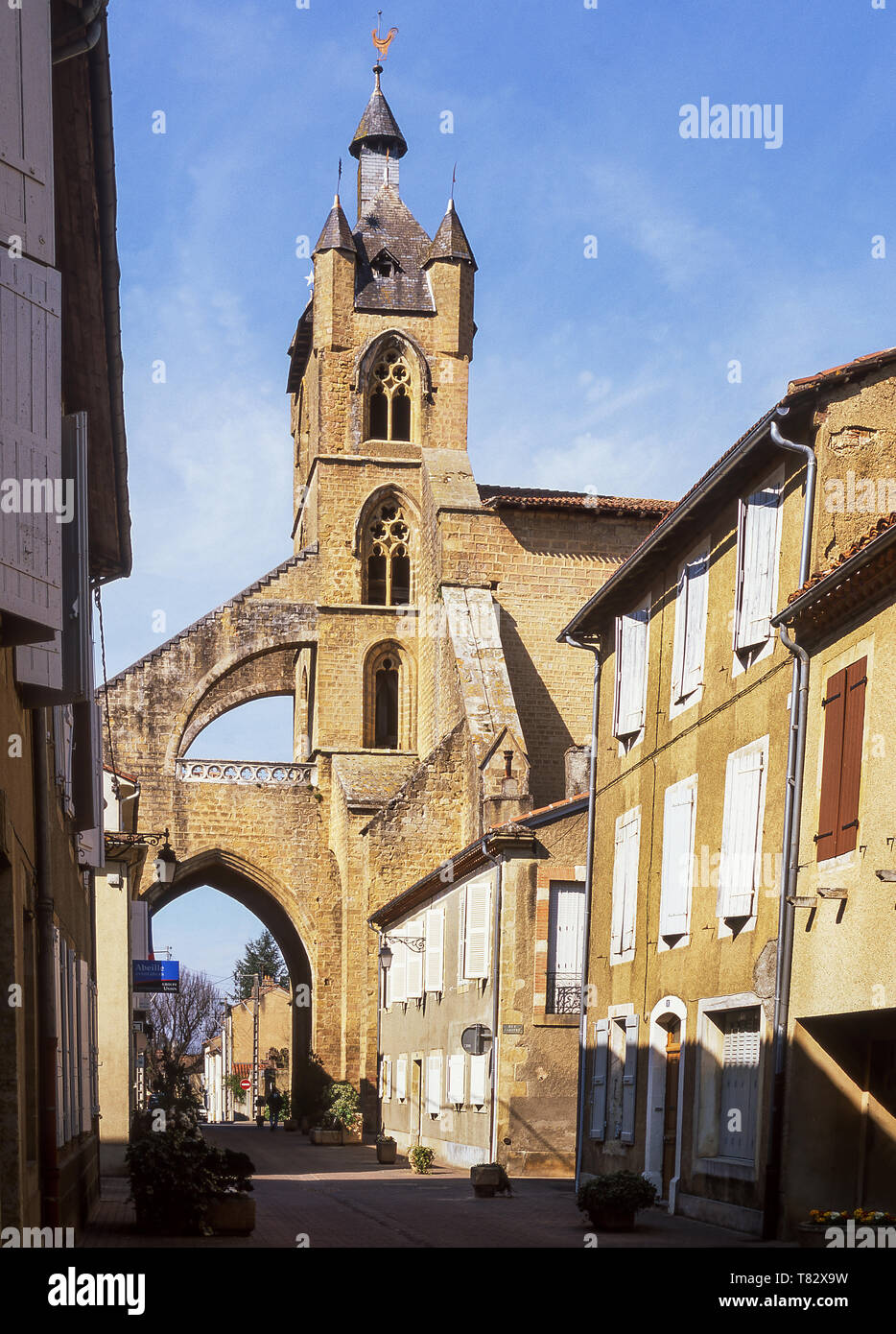 Mirande in the dept of gers hi-res stock photography and images - Alamy