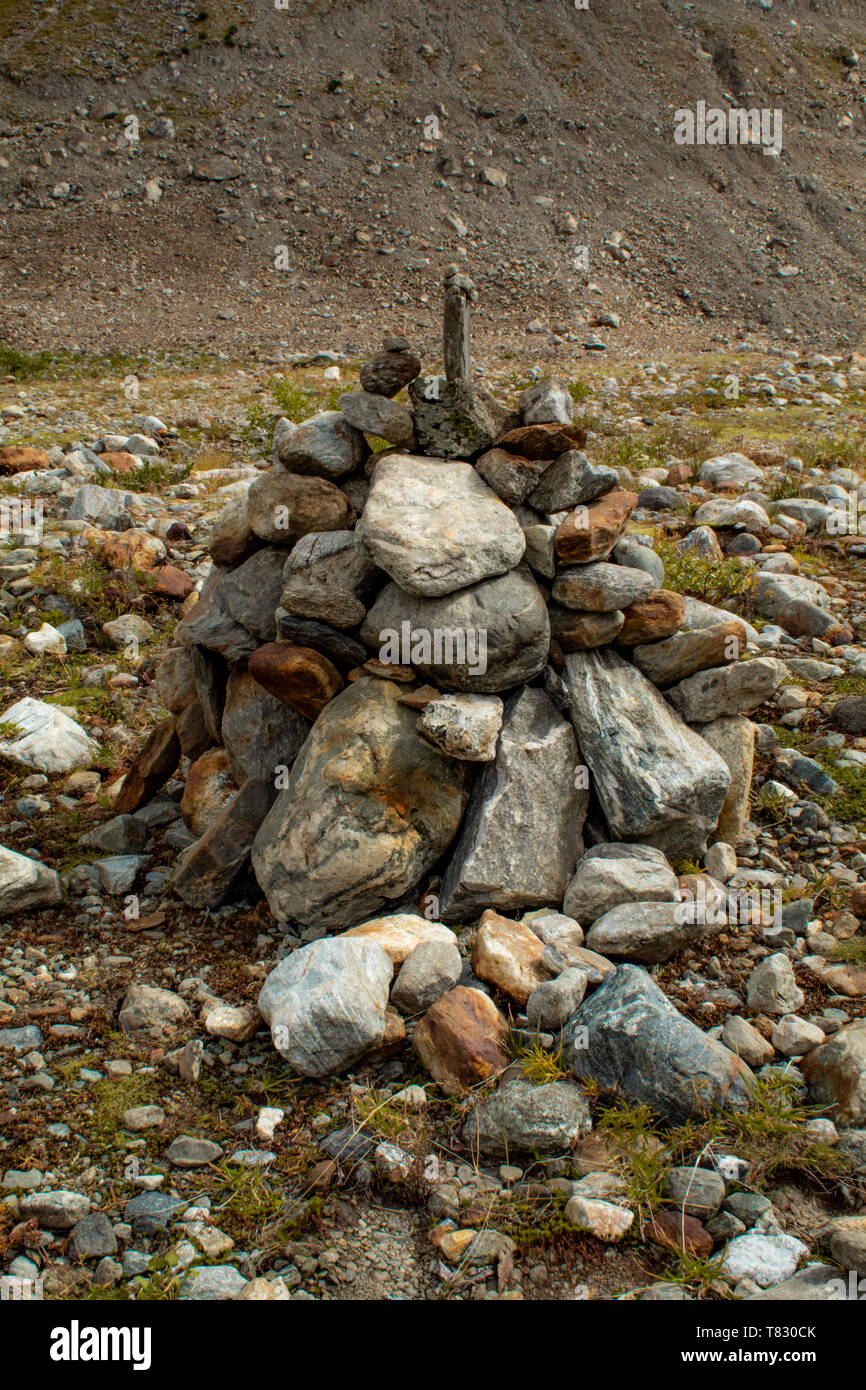 Pile of stones on a mountain top hi-res stock photography and images ...