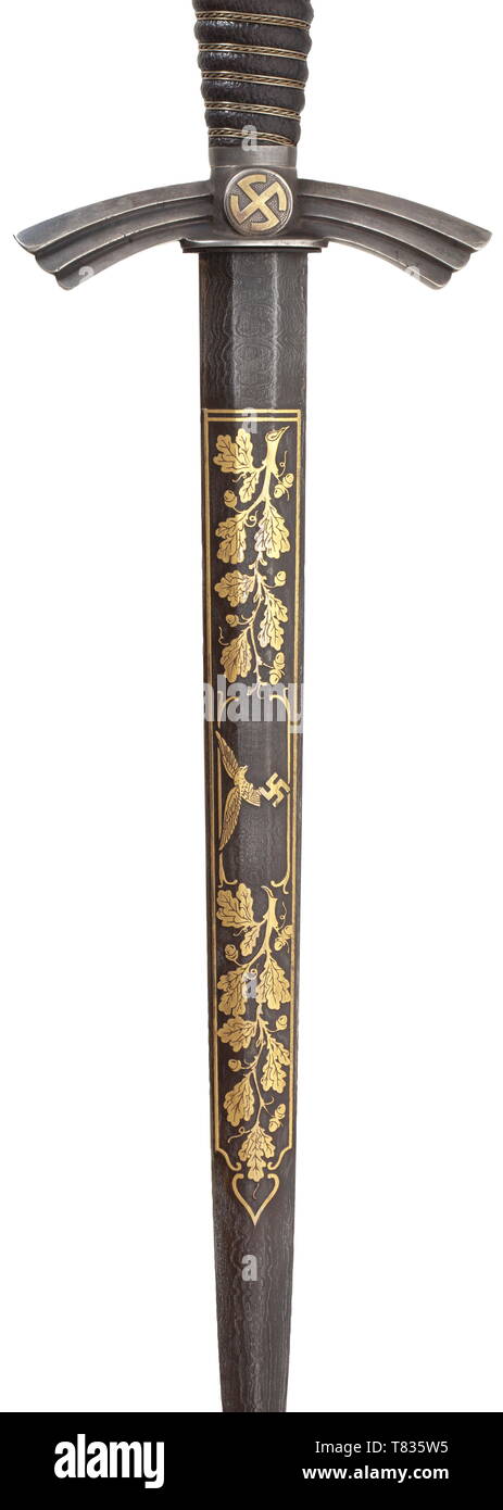 A pilot's dagger M 35, deluxe issue with Damascus blade Forged Damascus ...