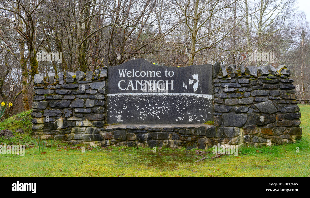 Welcome to cannich hi-res stock photography and images - Alamy