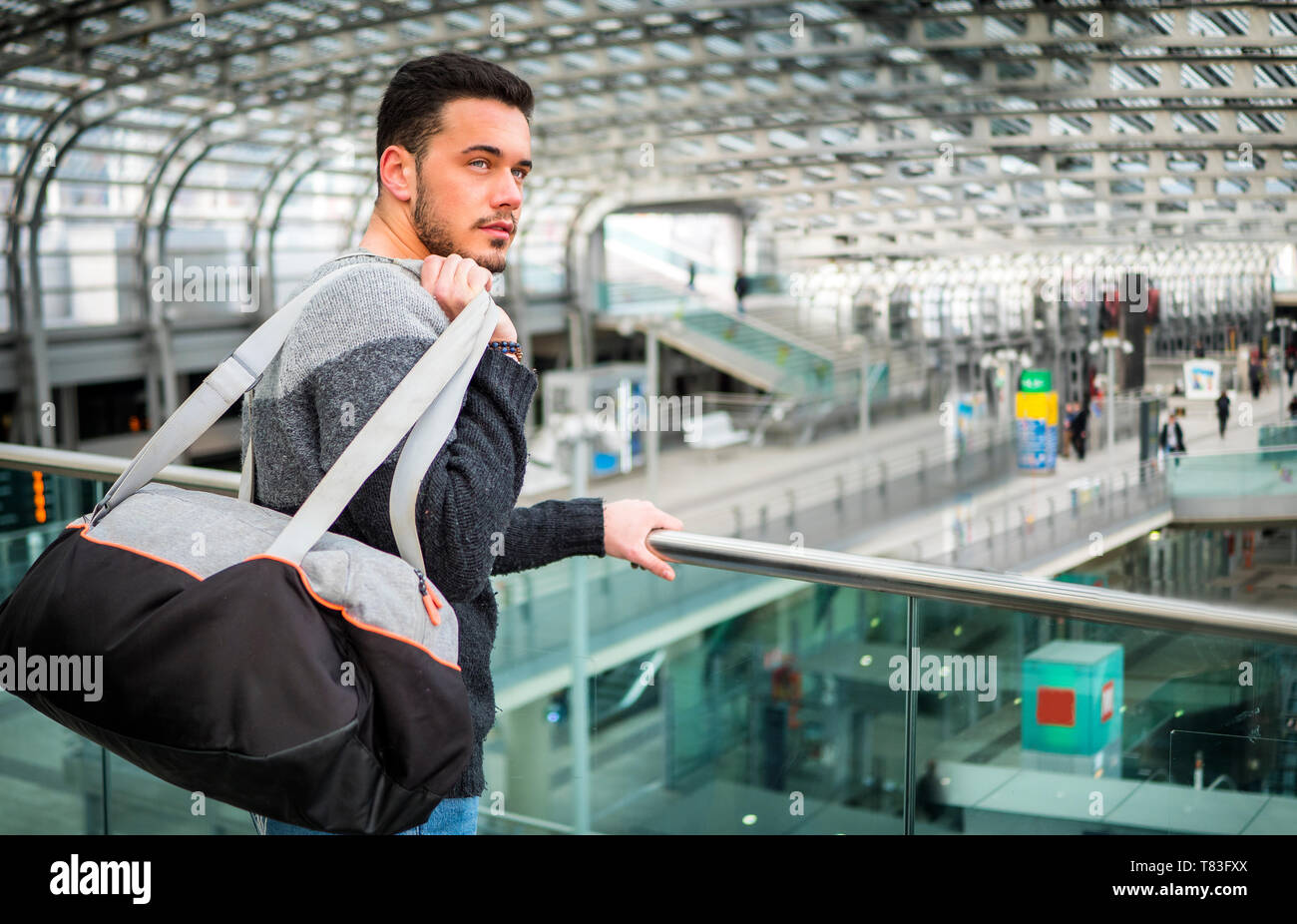 Modern travel bags hi-res stock photography and images - Alamy