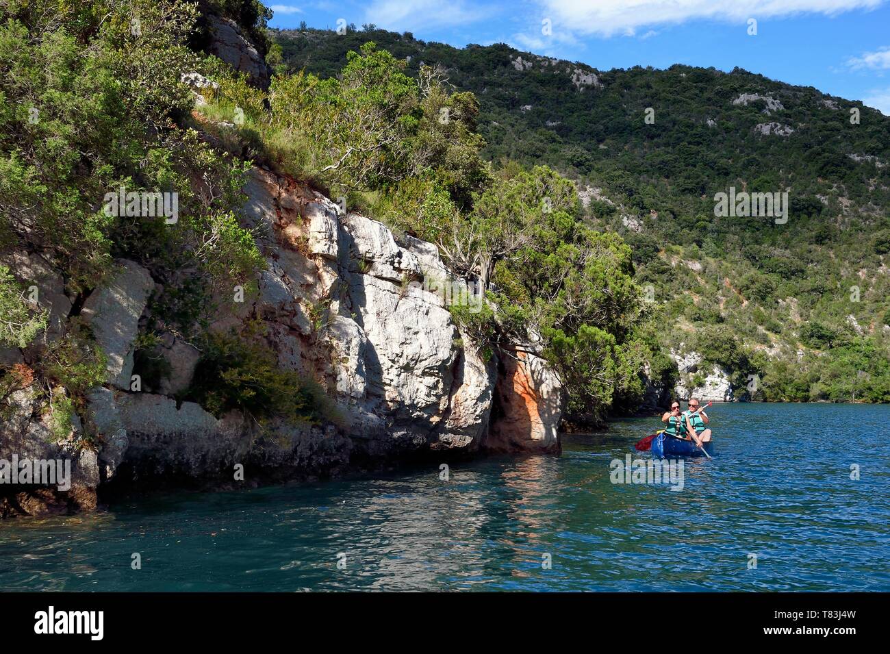 france-alpes-de-haute-provence-parc-naturel-regional-du-verdon-kayak