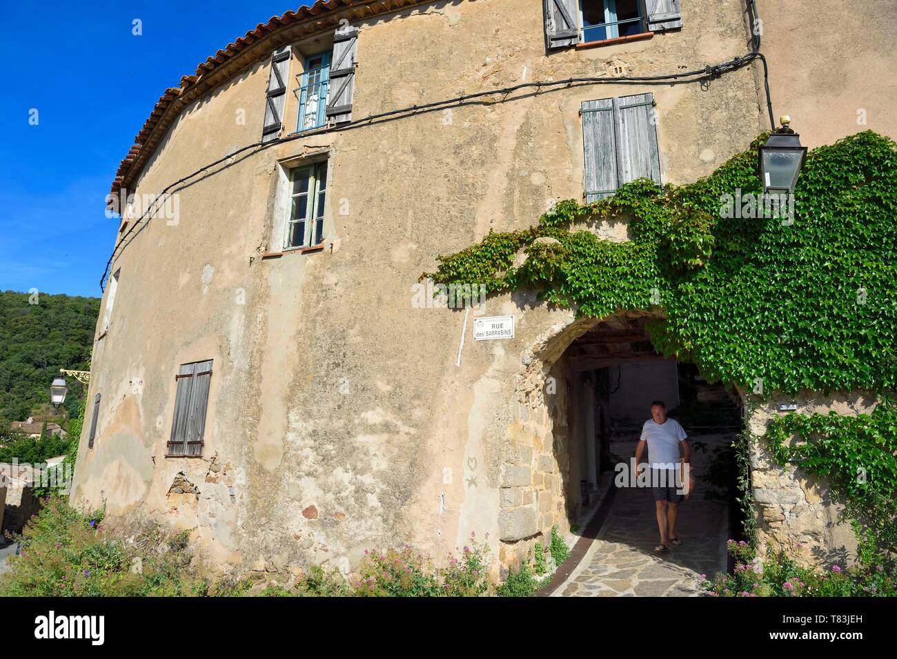 Medieval enclosure hi-res stock photography and images - Alamy