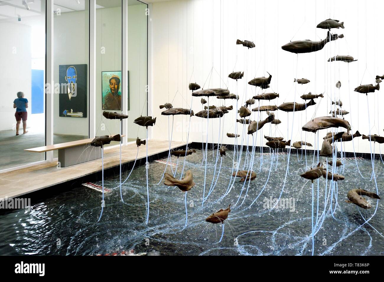 Bruce Nauman Fountain