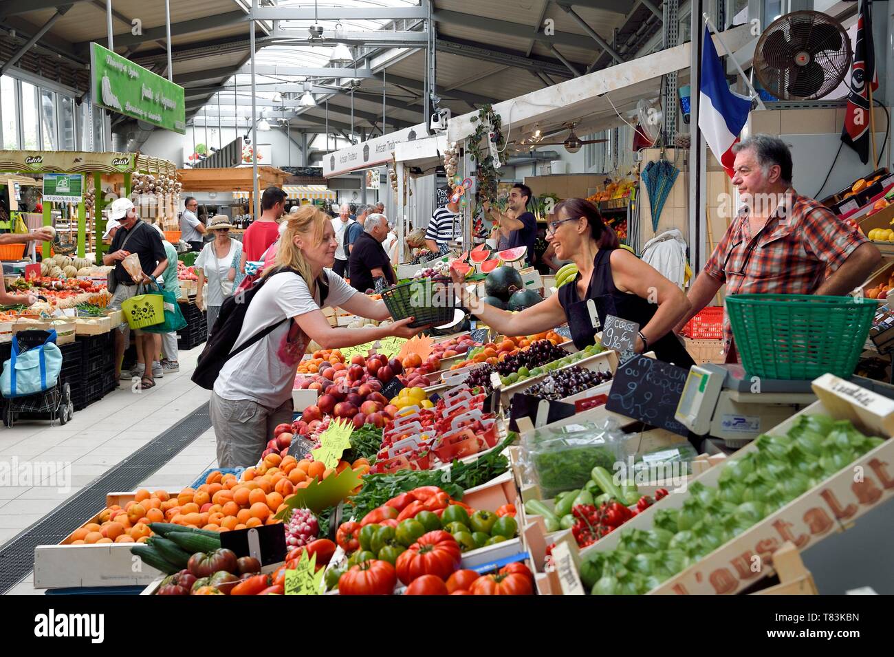 Saint raphael market hi-res stock photography and images - Alamy