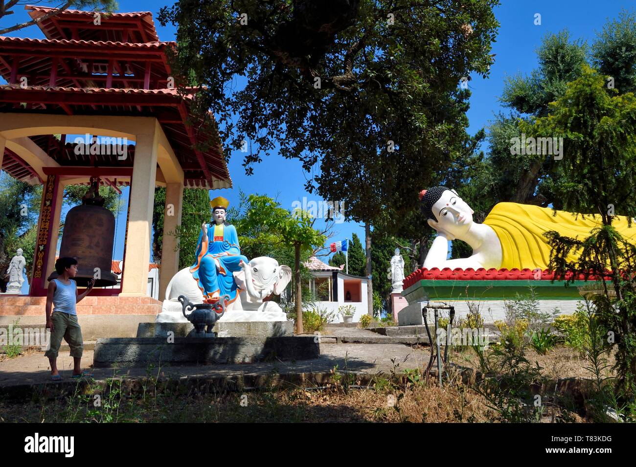 Indochinese architecture hi-res stock photography and images - Alamy