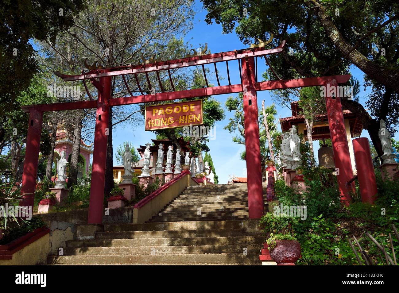 France, Var, Frejus, former Gallieni military camp, Hông Hiên Tu pagoda ...