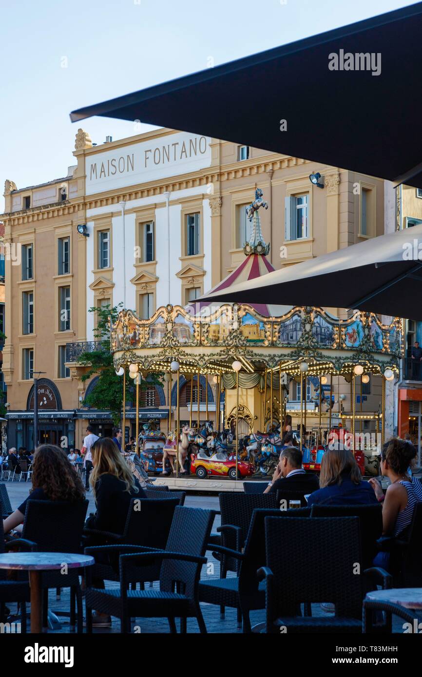 France, Pyrenees Orientales, Perpignan, city center, street scene in ...