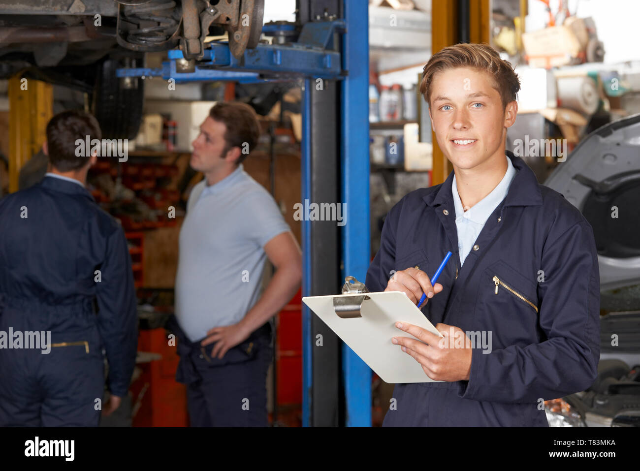 Mechanic apprenticeship hi-res stock photography and images - Alamy