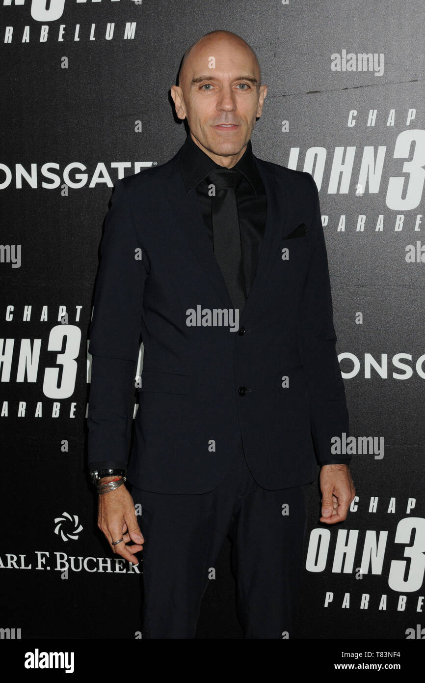 Chapter 3 Parabellum World Premiere High Resolution Stock Photography ...