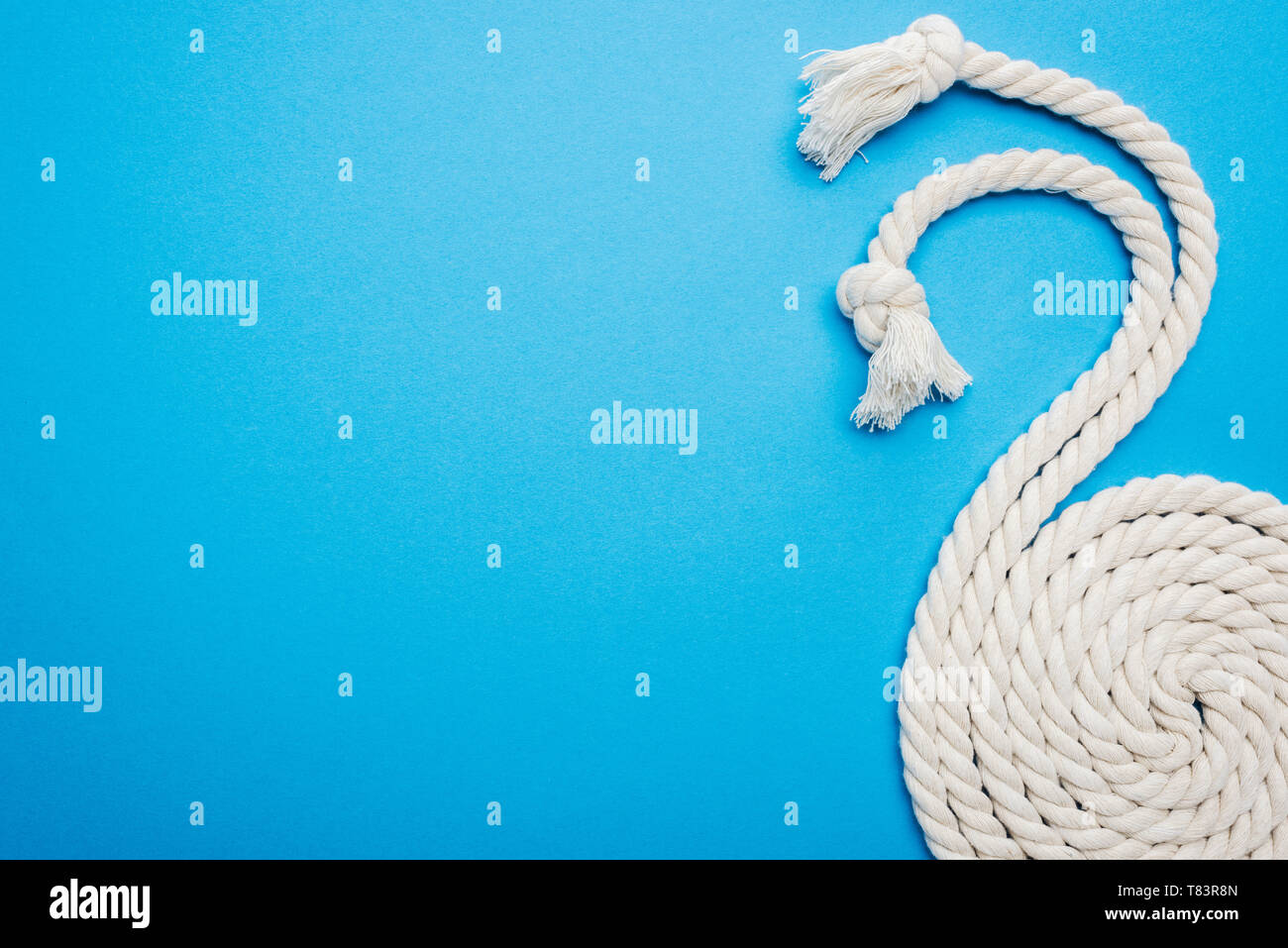 Twisted ropes hi-res stock photography and images - Alamy