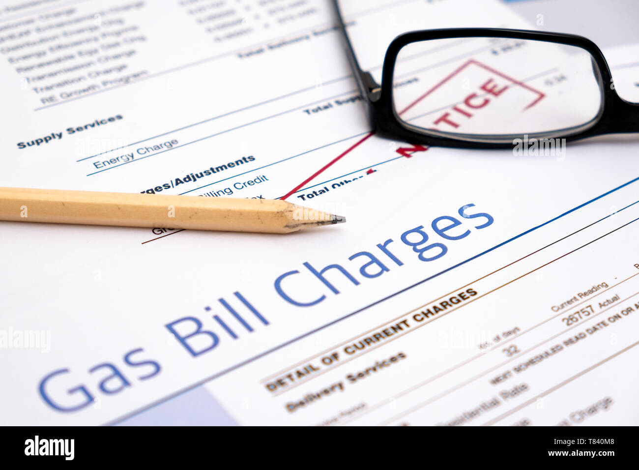Electricity bill papers hi-res stock photography and images - Alamy