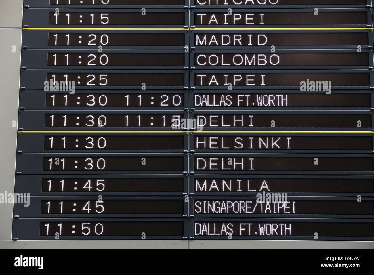 Airport departures list - timetable schedule of Tokyo Narita Airport in ...