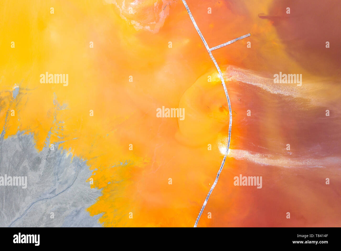 Gold pond cyanide hi-res stock photography and images - Alamy