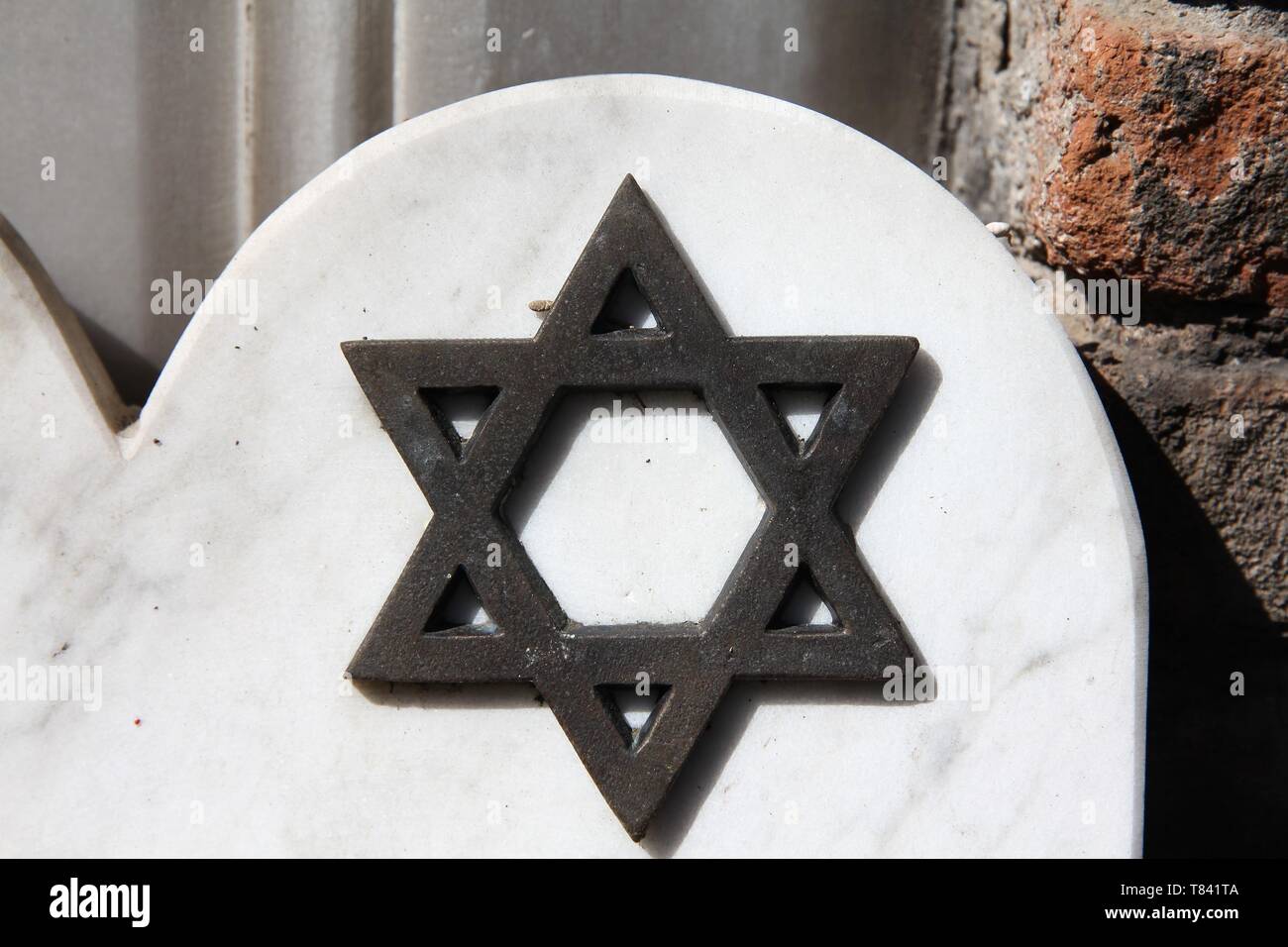 Jewish tombstone, rome hi-res stock photography and images - Alamy