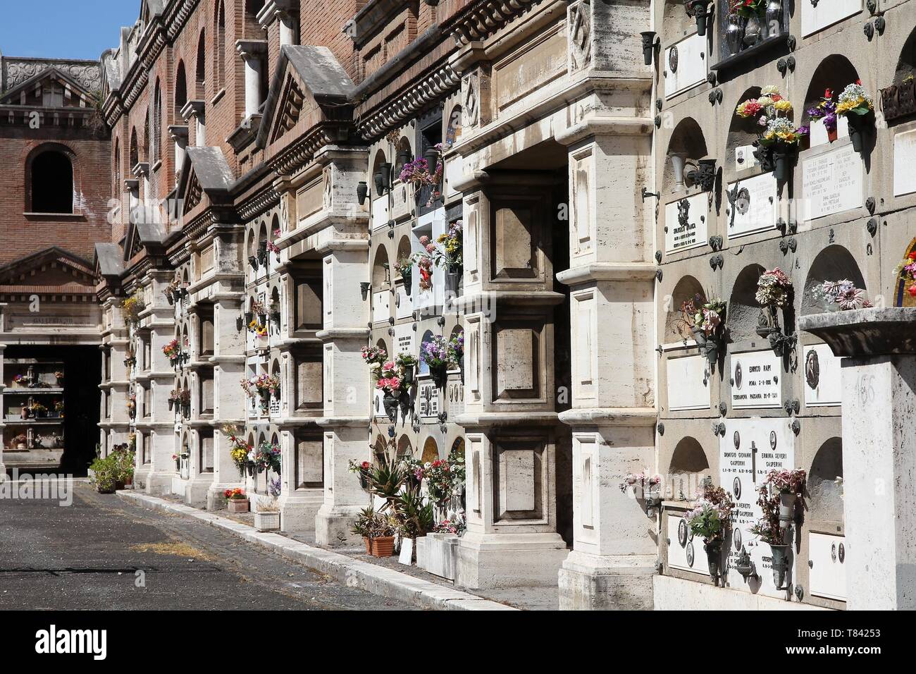Columbarium rome hi-res stock photography and images - Alamy