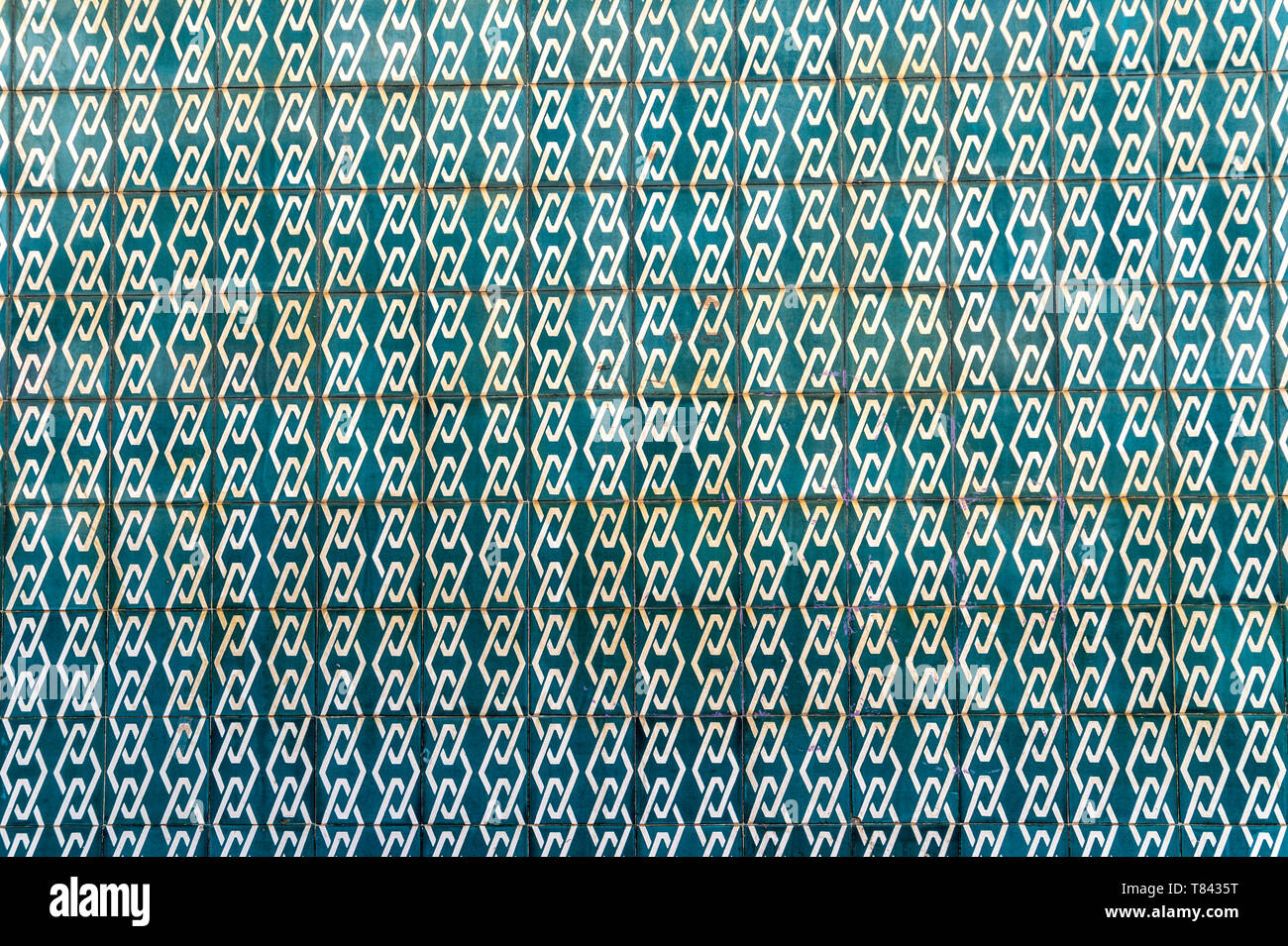 Portuguese style tile art hi-res stock photography and images - Alamy