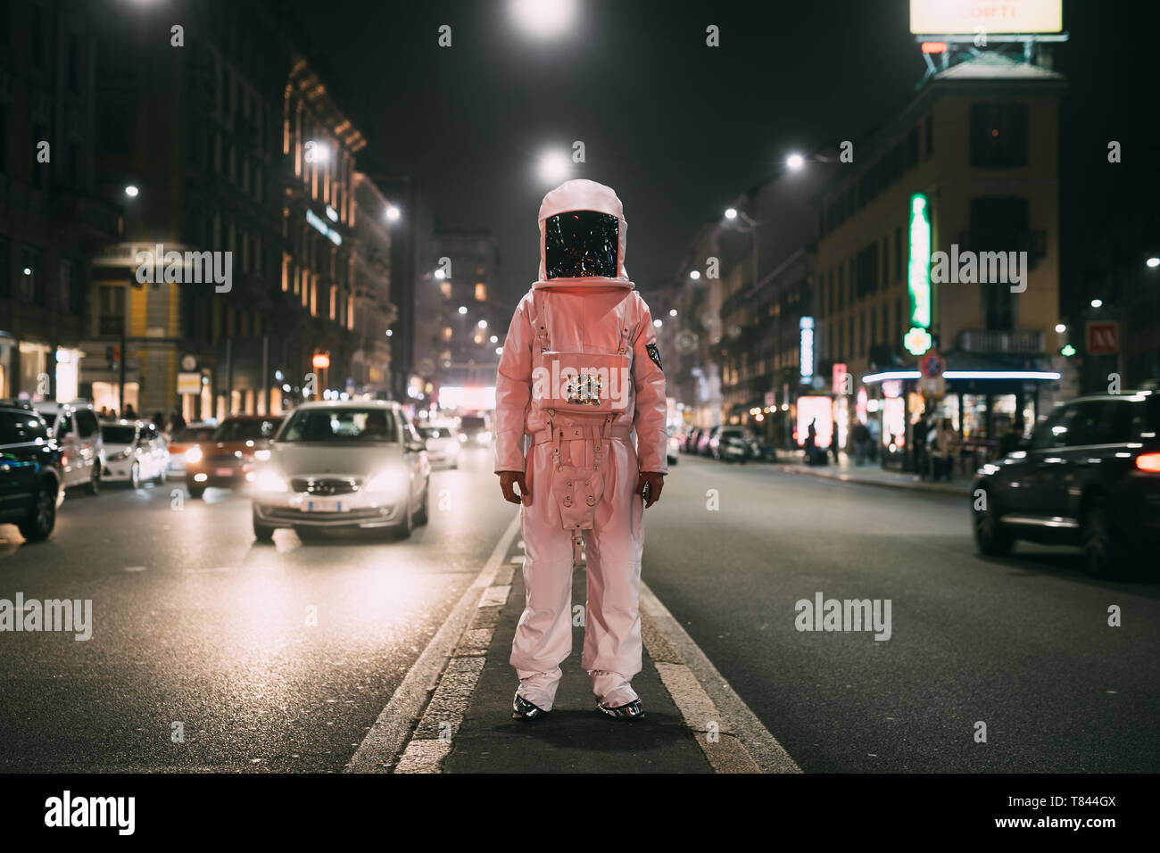 Astronaut on street hi-res stock photography and images - Alamy