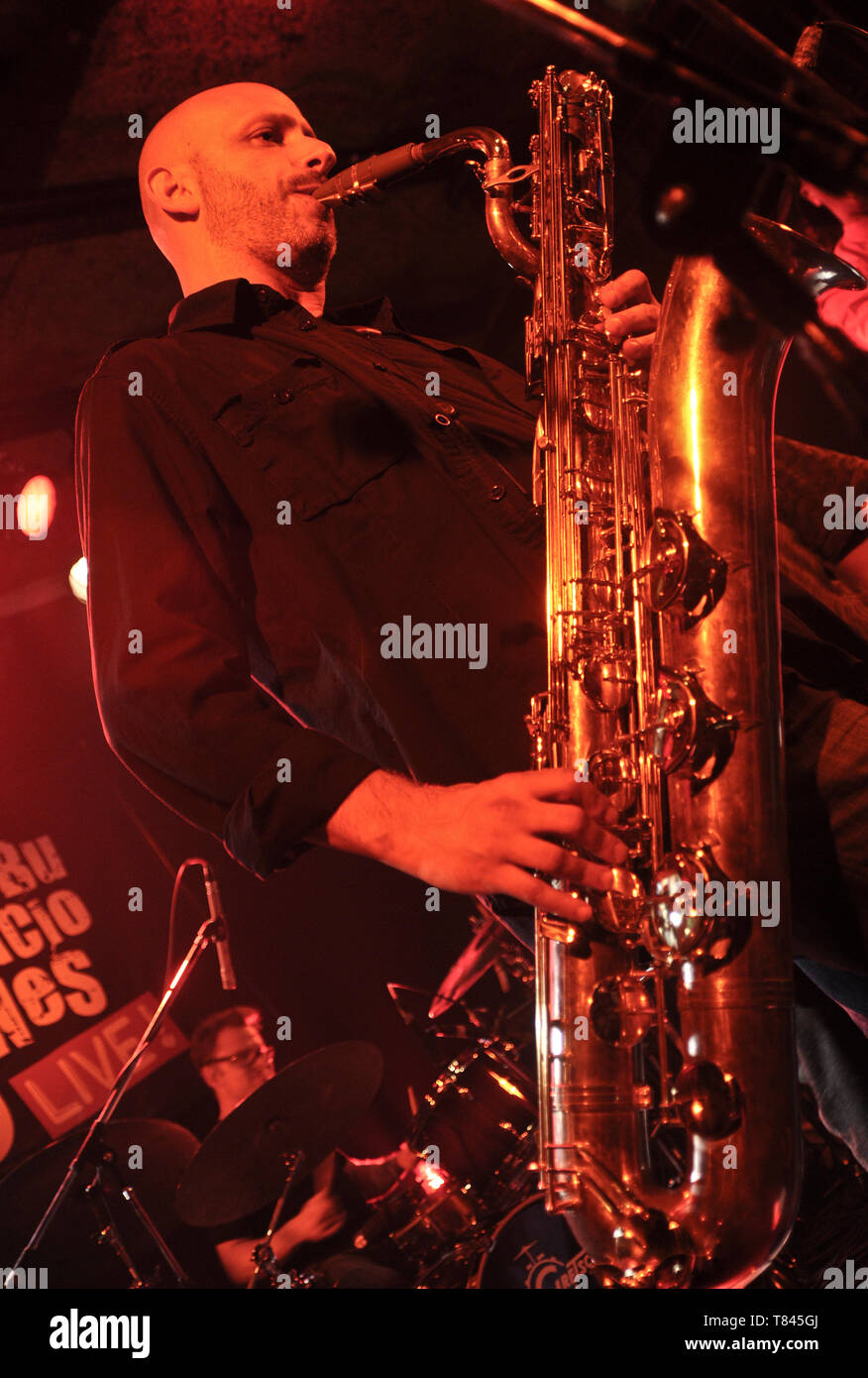 Ben ellman saxophone hi-res stock photography and images - Alamy