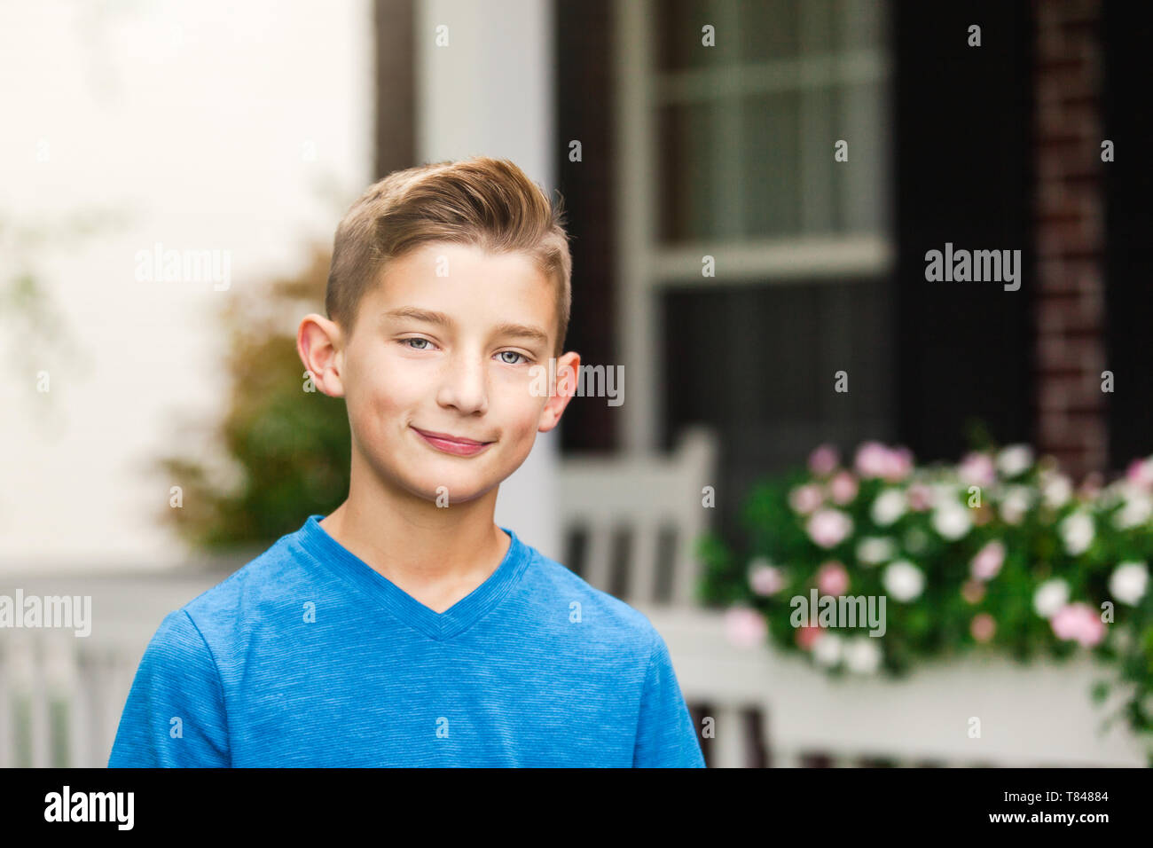 Dimple hi-res stock photography and images - Alamy