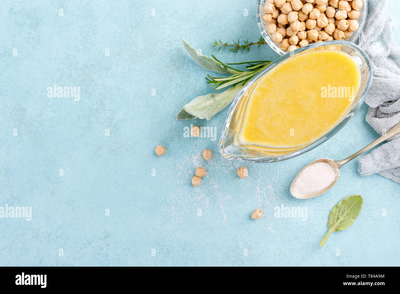 Hummus top view hi-res stock photography and images - Alamy