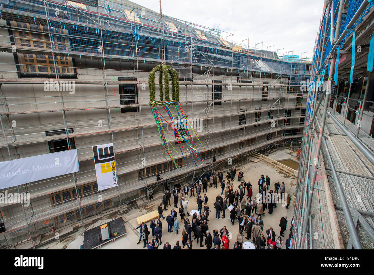 Nuremberg, Germany. 10th May, 2019. A topping-out crown hangs on a ...