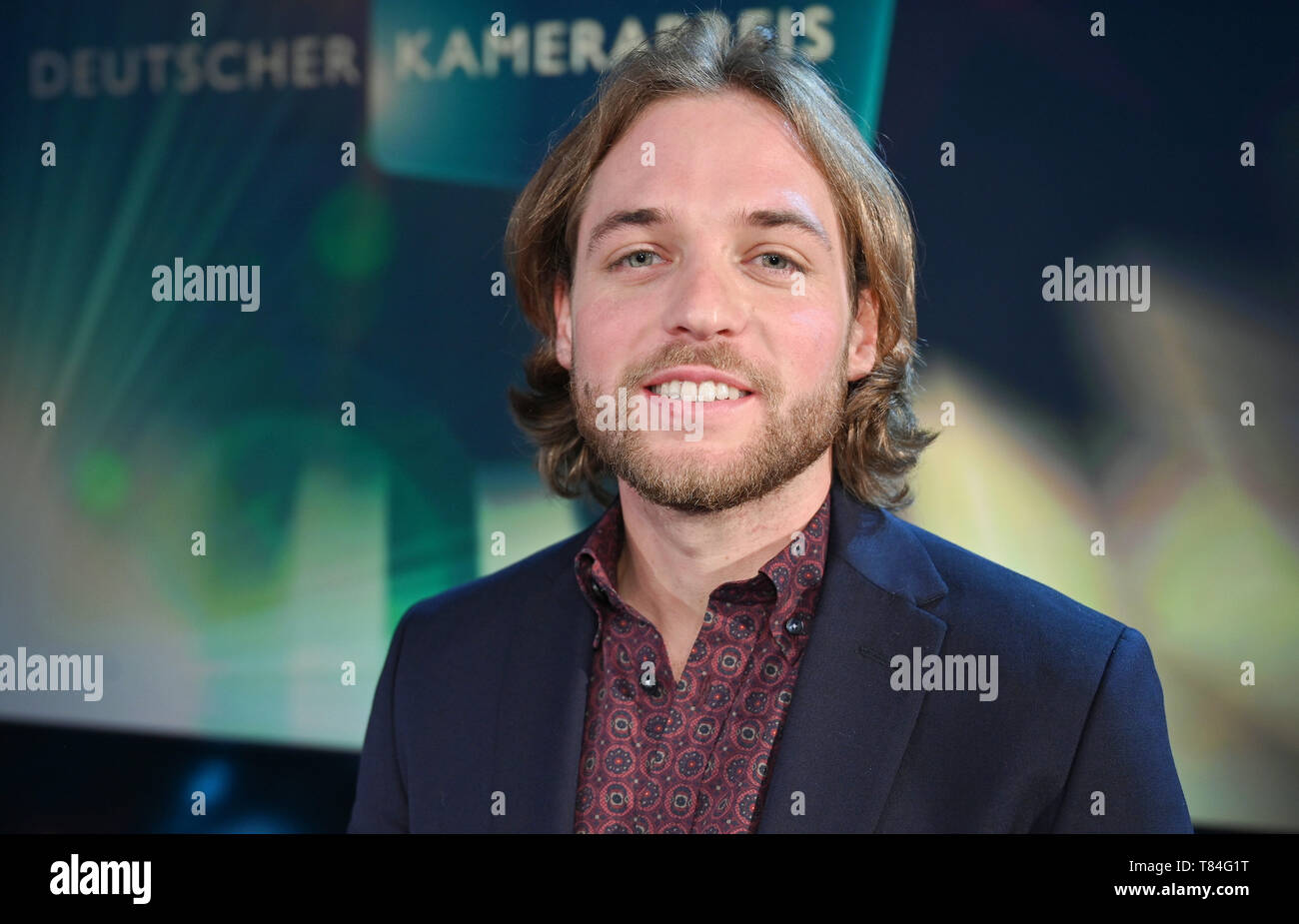 Cologne, Germany. 10th May, 2019. The cameraman Karl Kürten is about to ...