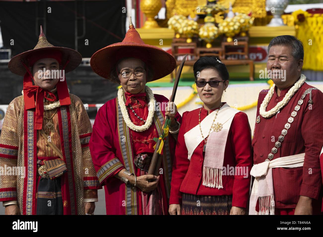 Yasothon, Yasothon, Thailand. 11th May, 2019. Participants get ready to take part in the parade ...