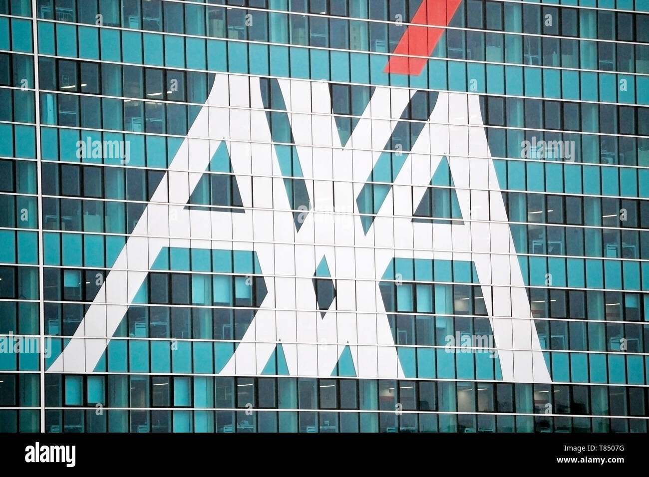 Axa logo hi-res stock photography and images - Alamy