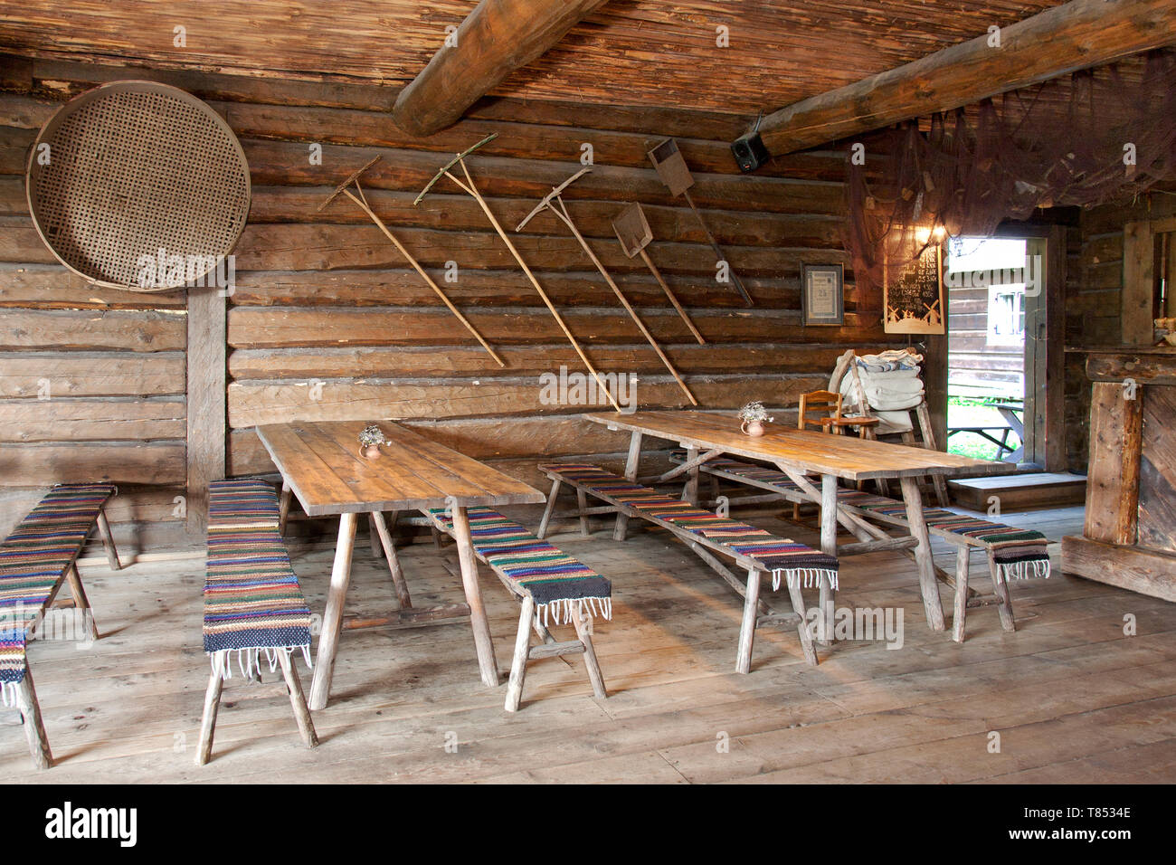 Dining Room With a Rustic Decor Stock Photo - Alamy