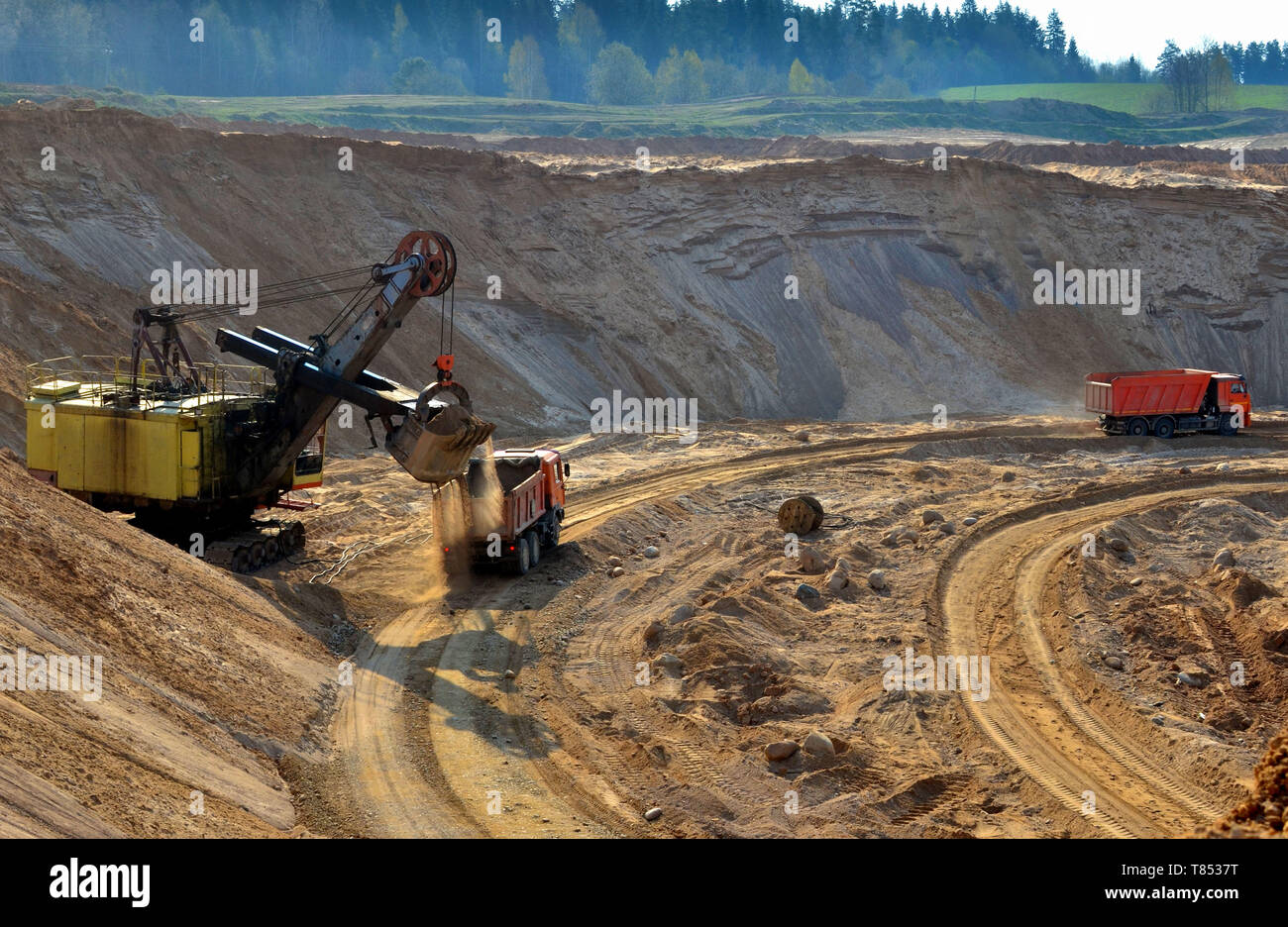 Opencast works hi-res stock photography and images - Alamy