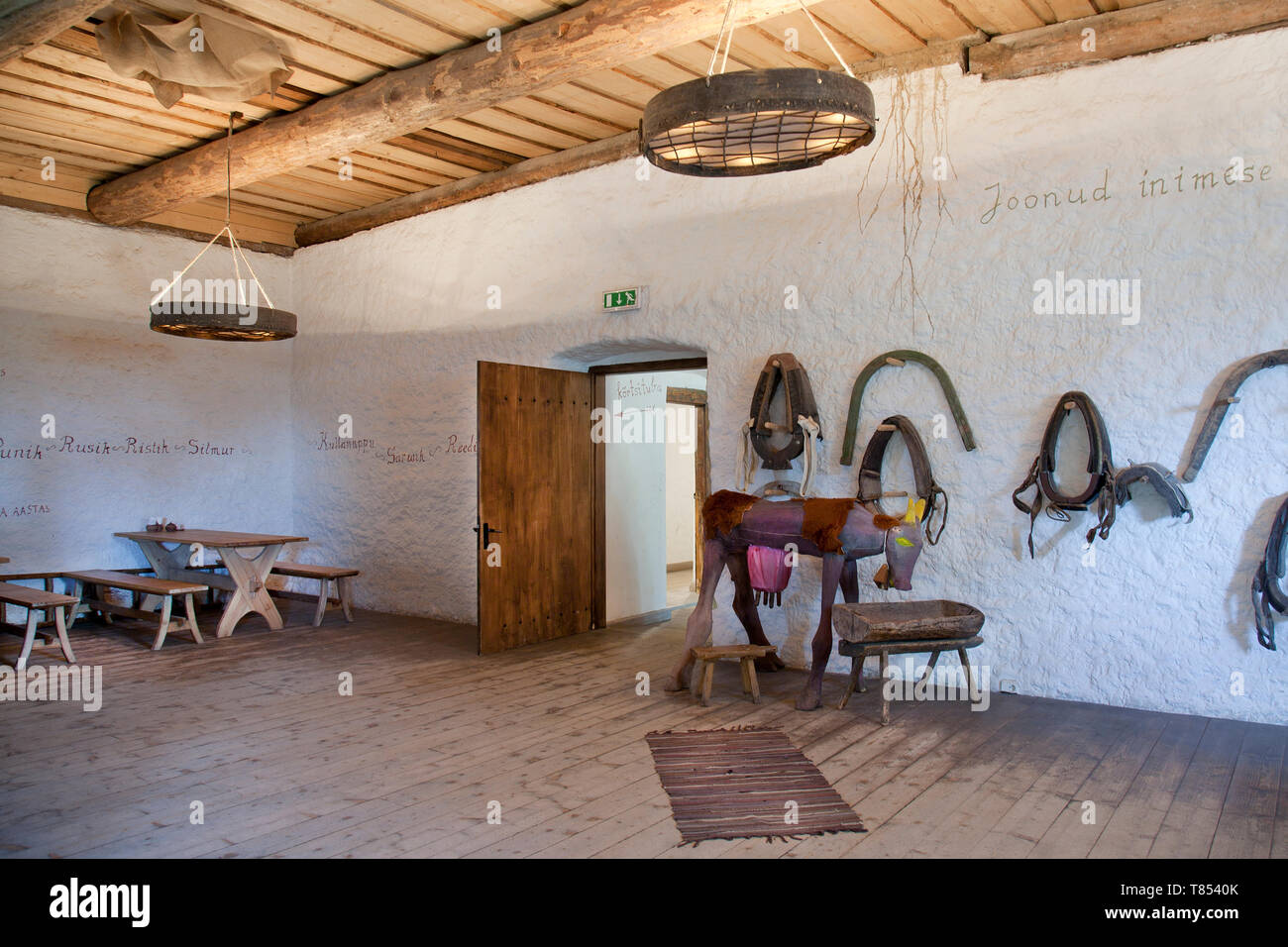 Rustic farm tools display hi-res stock photography and images - Alamy