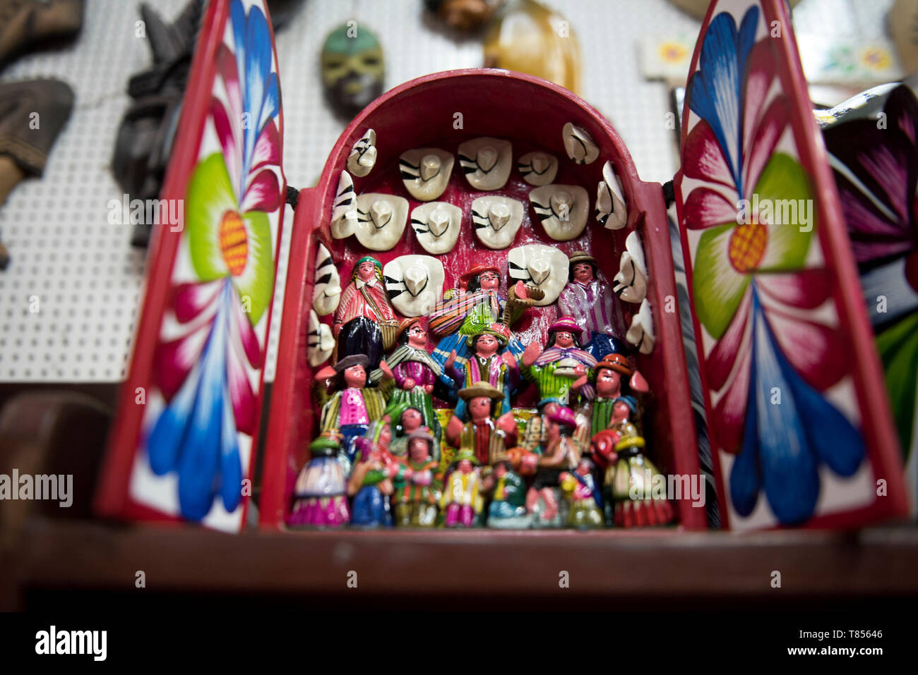 The altarpiece is the architectural, pictorial and sculptural structure ...