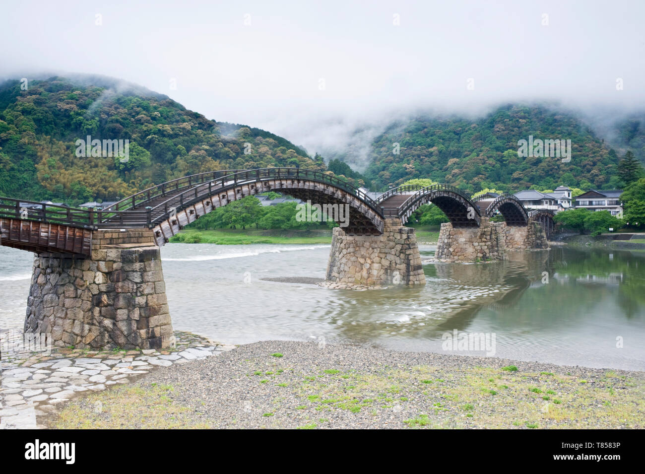 Old japanese bridge detail hi-res stock photography and images - Alamy