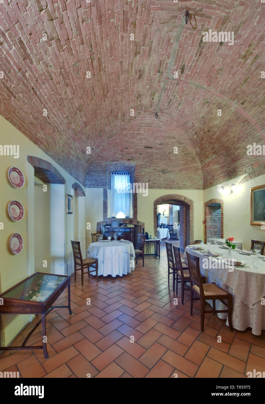 La Grotta Restaurant Interior Stock Photo - Alamy