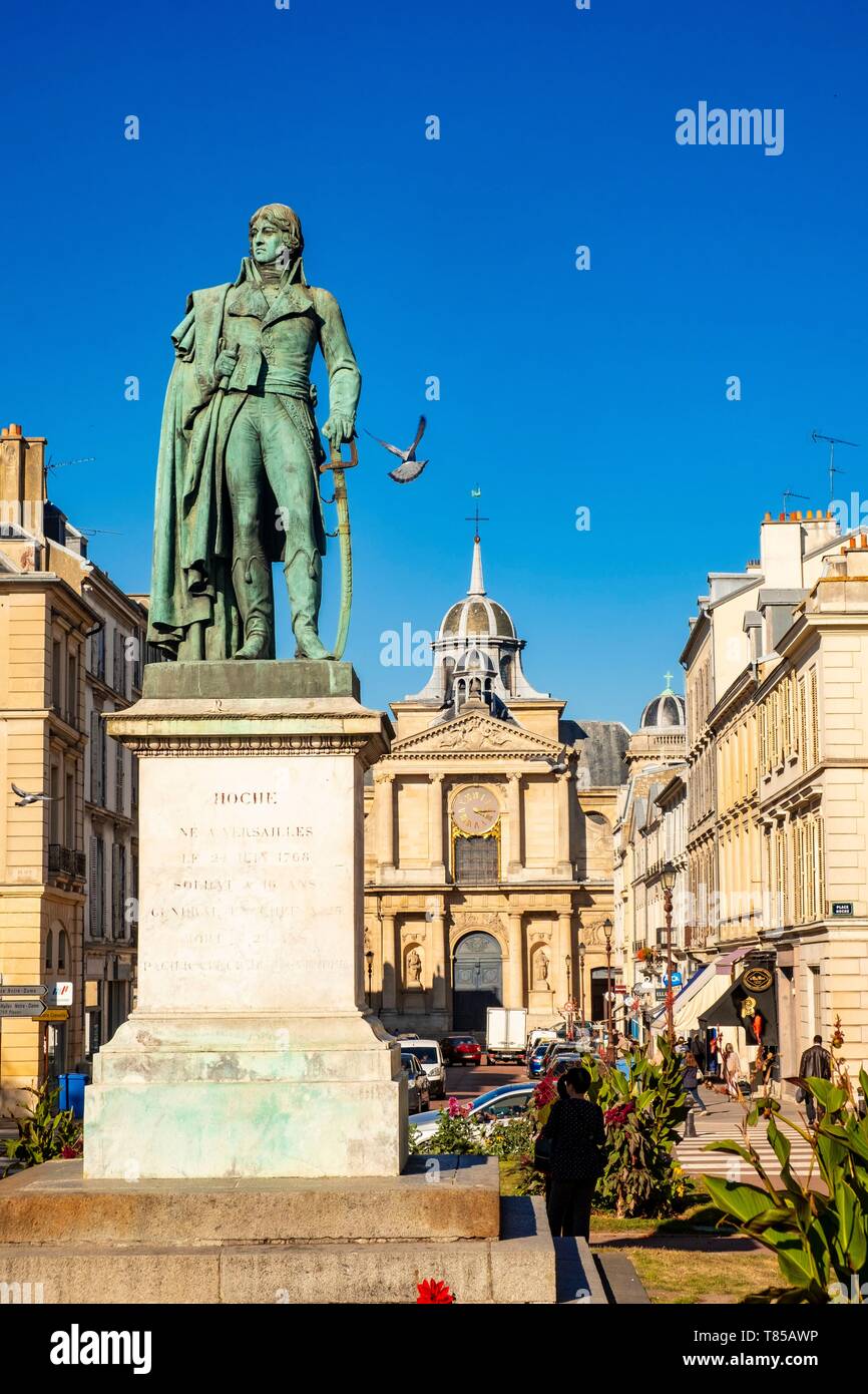 France, Yvelines, Versailles, Hoche place, statue of General Hoche ...