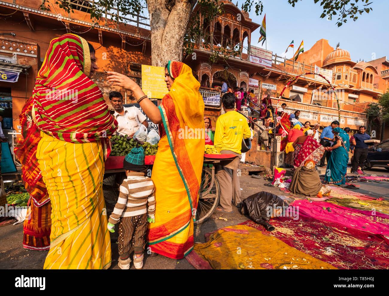 Tripolia bazar, jaipur hi-res stock photography and images - Alamy
