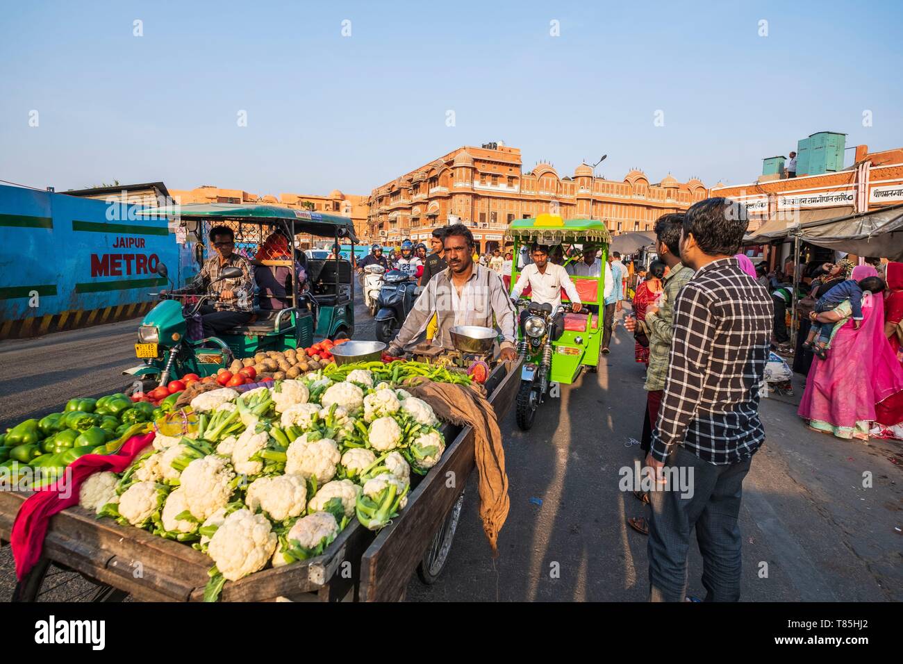 India, Rajasthan, Jaipur, Ramganj Bazar Stock Photo - Alamy