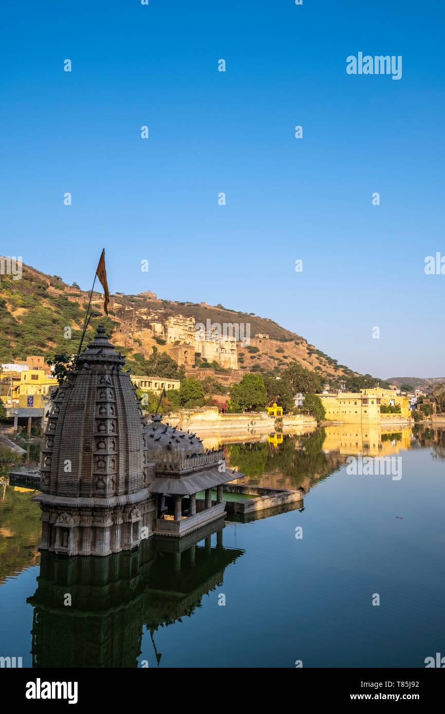 Varuna hi-res stock photography and images - Alamy