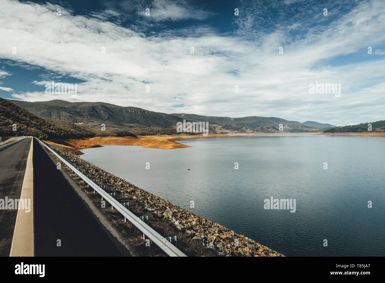 Blowering dam hi-res stock photography and images - Alamy