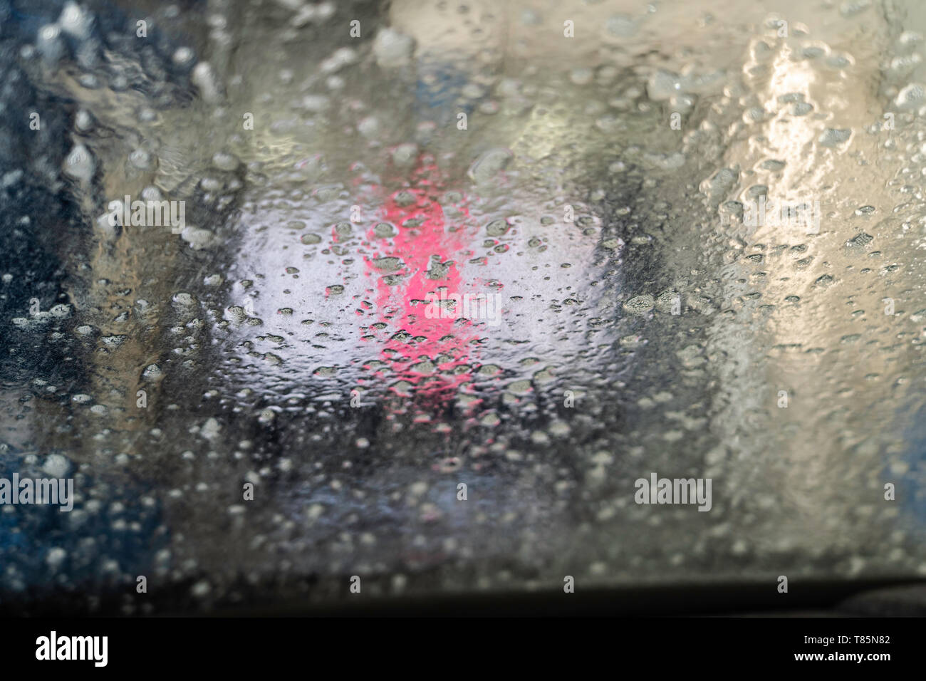 Car passing gas station hi-res stock photography and images - Alamy