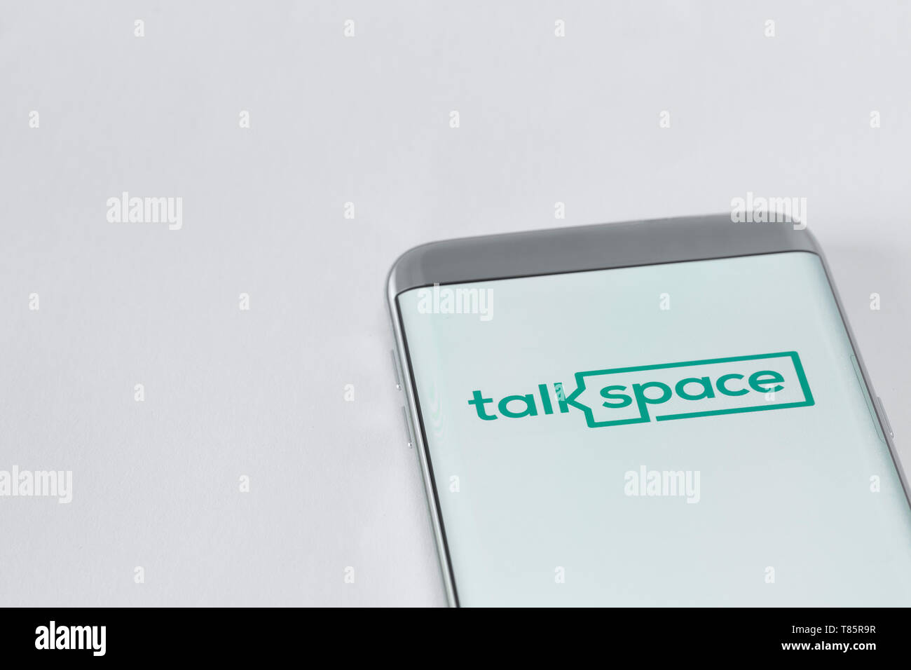 Talkspace application hi-res stock photography and images - Alamy