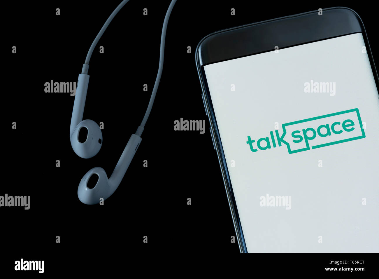 Talkspace hi-res stock photography and images - Alamy