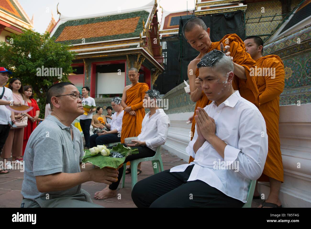 Thailand, Bangkok, Wat Ratchabophit, Buddhist monk ordination ceremony ...