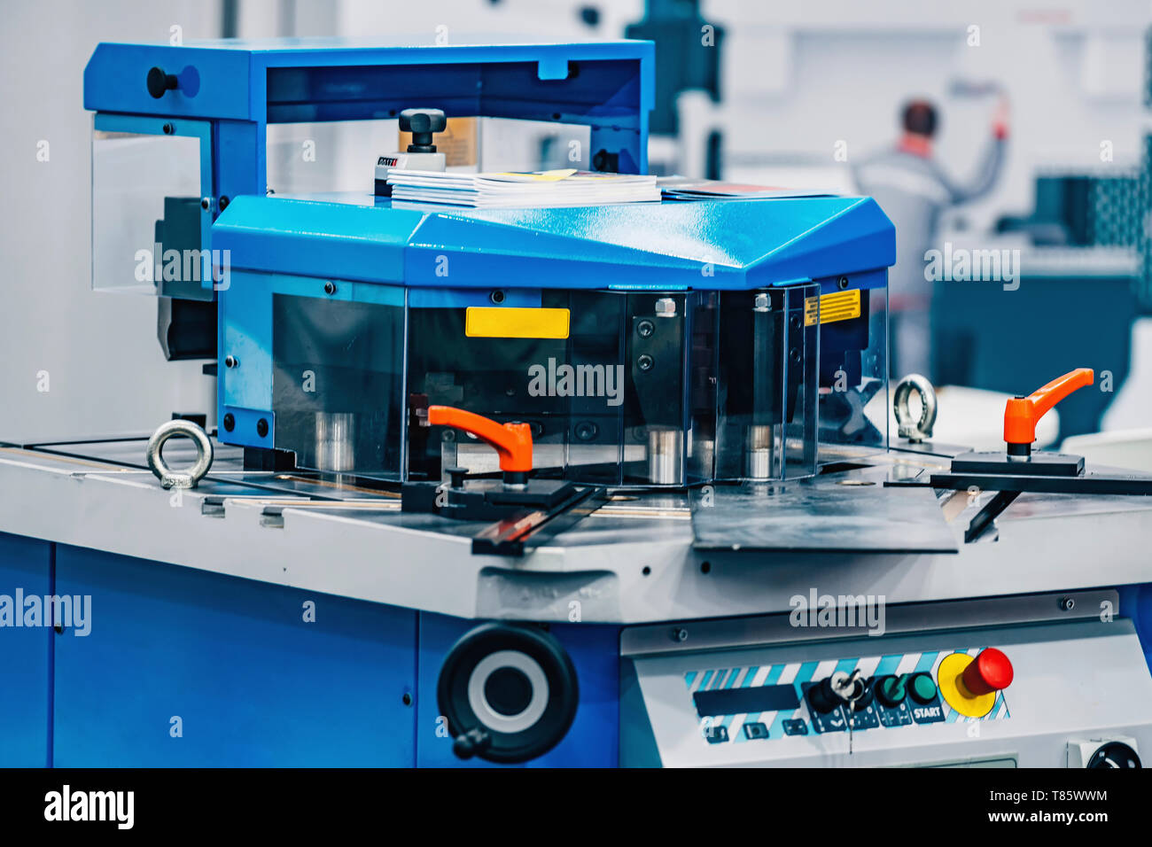 Notcher machine hi-res stock photography and images - Alamy