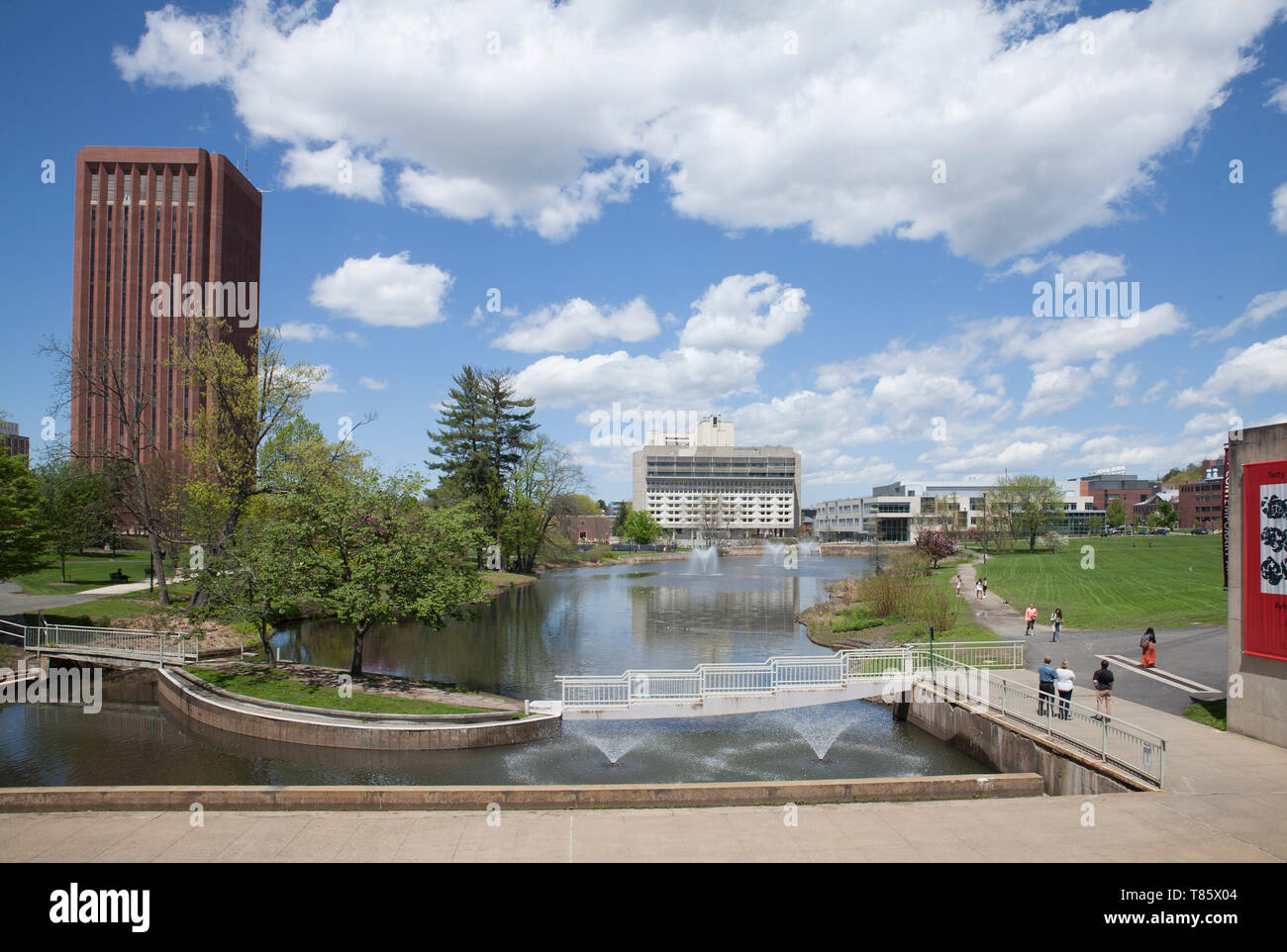 Amherst college campus hi-res stock photography and images - Alamy